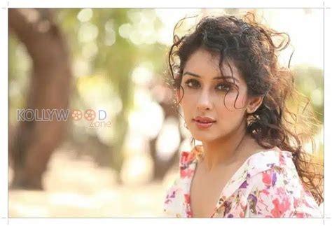 Actress Samiksha Sexy Photos 15 211889 Kollywood Zone