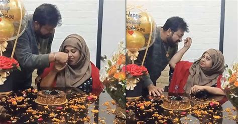 মৌসুমীর জন্মদিনে কেক কেটে দোয়া চাইলেন ওমর সানী