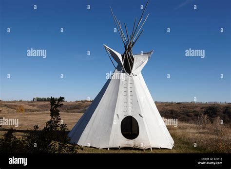 Tipi Model Set 9
