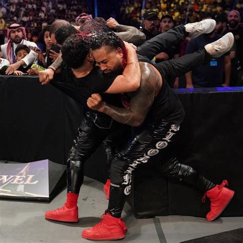 Pin By Roman Reigns On Wwe Roman Reigns Logan Paul Wwe