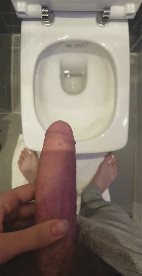 Str8 Boy Pissing Video 2 Str8 Boy Pissing Video 2