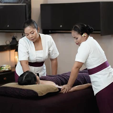 Duo Four Hands Massage 1 5 Hours Sekar Kunti Spa