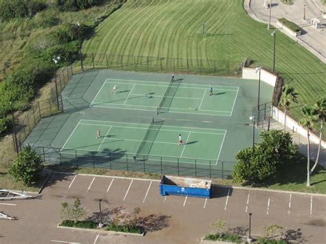 Bridgepoint Condominiums Prices And Condominium Reviews South Padre
