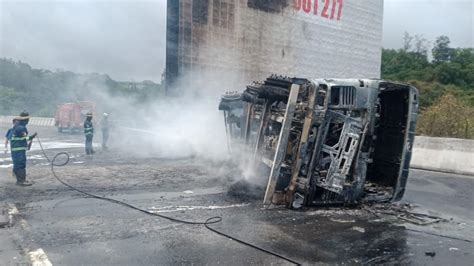 Maharashtra Oil Tanker Catches Fire On Mumbai Pune Expressway 4 Dead