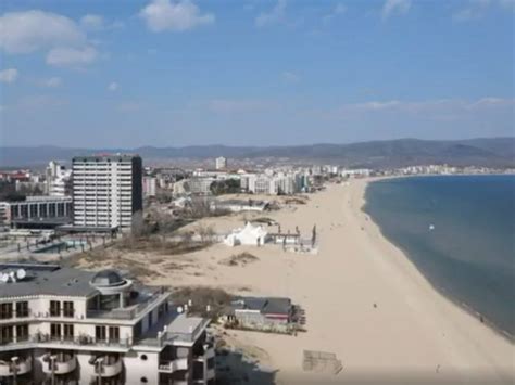 Около 5 лв ще е фрапето по морето за юли и август места няма Последни Новини от Dnes Bg