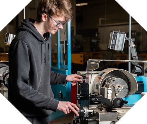 Adult Courses Calderdale College