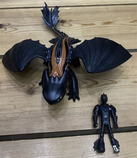 How To Train Your Dragon Hiccup And Toothless Dragon Riders Figures £9