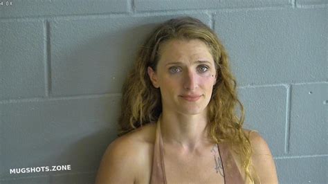 PROVETT BRITTANY 06 04 2023 Levy County Mugshots Zone