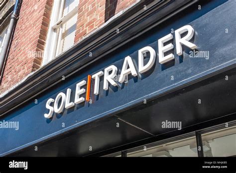 Sole Trader Hi Res Stock Photography And Images Alamy