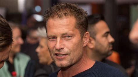 Til Schweiger Bewirbt Sich Auf Instagram Als Neuer Bachelor