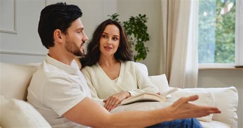 Subtle Behaviors That Make People Dislike You Immediately According To Psychology Jeanette