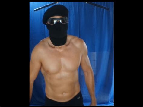 Some Oiled And Pumped Muscle Flexing And Pullups Thisvid Com