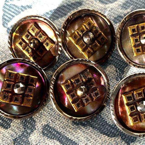 Antique Buttons Shell Etsy