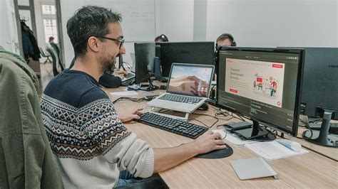 Single Page Application Spa Vs Multi Page Application Mpa — Which And When To Use By