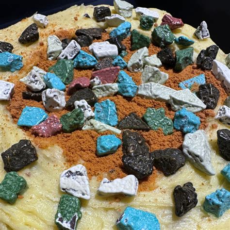 Roxbox Crystal Mining Birthday Cake