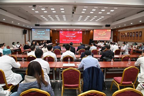 材料科学与工程学院赴北京大学人民医院参加首期医学俱乐部活动 北京大学材料科学与工程学院