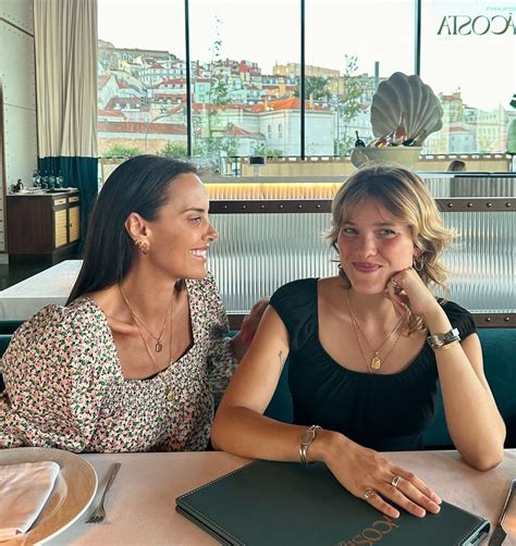 Rita Ferro Rodrigues E Iva Domingues O Reencontro As Filhas Atualidade SAPO Lifestyle
