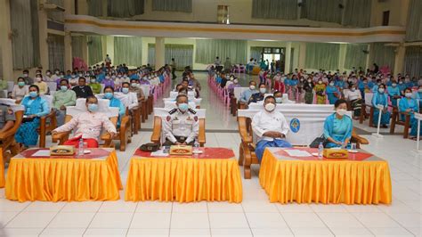 မွန်ပြည်နယ်ဝန်ကြီးချုပ် ဦးဇော်လင်းထွန်း ၂၀၂၂ခုနှစ်၊ မြန်မာအမျိုးသမီးမ