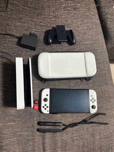 Nintendo Switch Oled Game Console Video Gaming Video Game Consoles Nintendo On Carousell