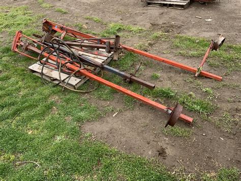 Universal Implement Markers Bigiron Auctions