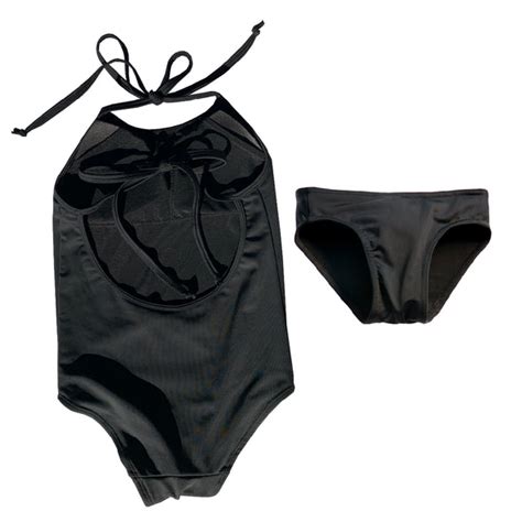 Form Fitting Clothing For Trans Girls Rubies