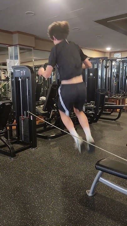 타점을 잡아야 살아남는다 ⚽️🙏화성 Fc U18 김건용 선수 ⚽️ 스피드 체력 순간스피드 파워 💯잡을수있다 성림헬스클럽 스피드훈련 축구 체력훈련 Youtube