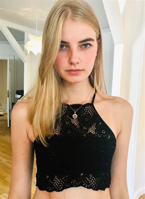 Diva Models 2019 Polaroidsportraits Polaroidsdigitals