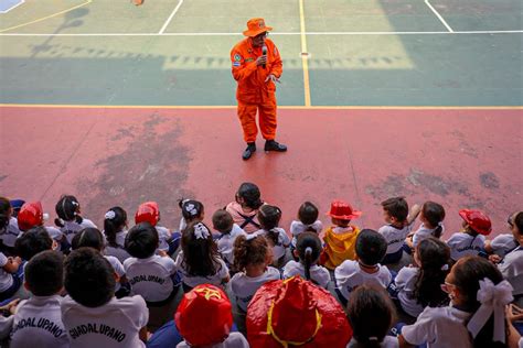 Diario El Salvador on Twitter DePaís BomberosSV realizó esta