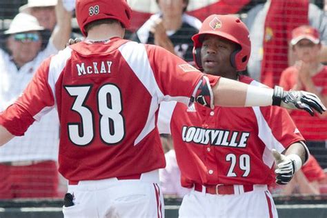 Louisville Baseball Cardinals Roll The Sooners 11 1 Card Chronicle