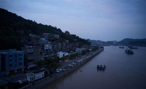 Tan Toushan 檀头山 On Behance