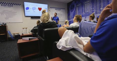 university of kentucky college of communication and information on