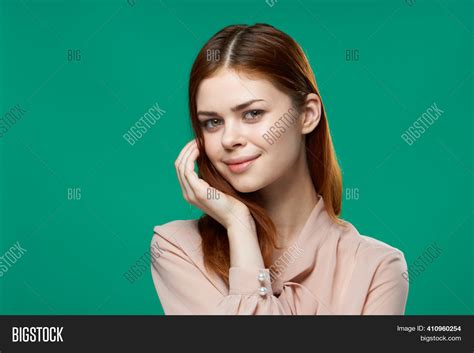 Cheerful 이미지 및 사진무료 체험 Bigstock