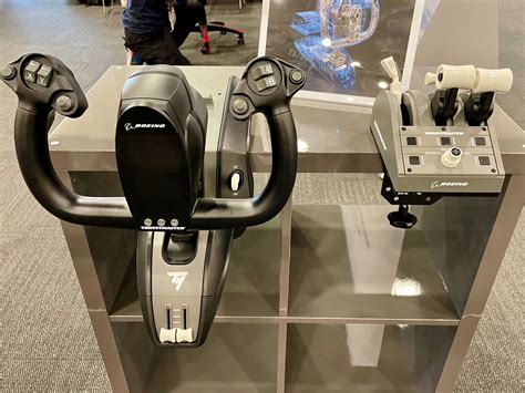 Thrustmaster Tca Boeing Yoke Throttle Quadrant Pack Ana Konu