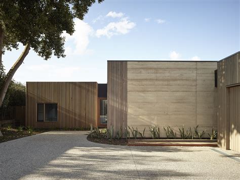 Courtyard Residence By Wolveridge Architects Project Feature The