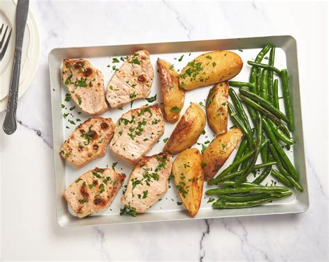 Sheet Pan Pork Chops With Potatoes And Green Beans Recipe Sidechef