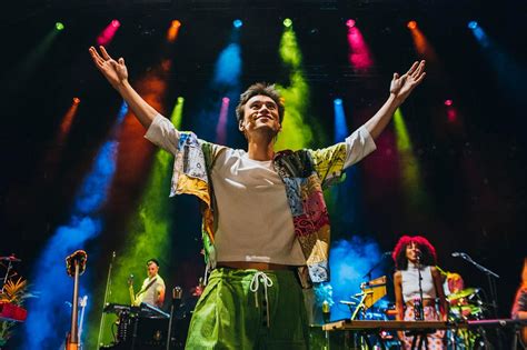 Jacob Collier Is Making Orchestras Out Of His Audiences And Its Wild