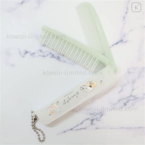 Japan Peanuts Folding Brush And Comb Snoopy Bread Kawaii Limited
