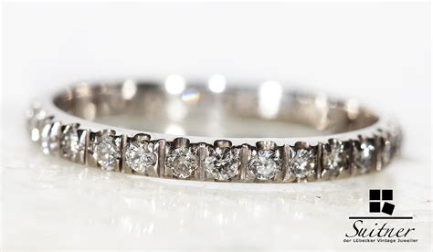 Memory Memoire Ring aus Weißgold voll mit Brillant Juwelier Archiv der Lübecker