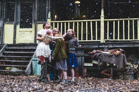 New Photos From “the Glass Castle” Feature Brie Larson And Woody