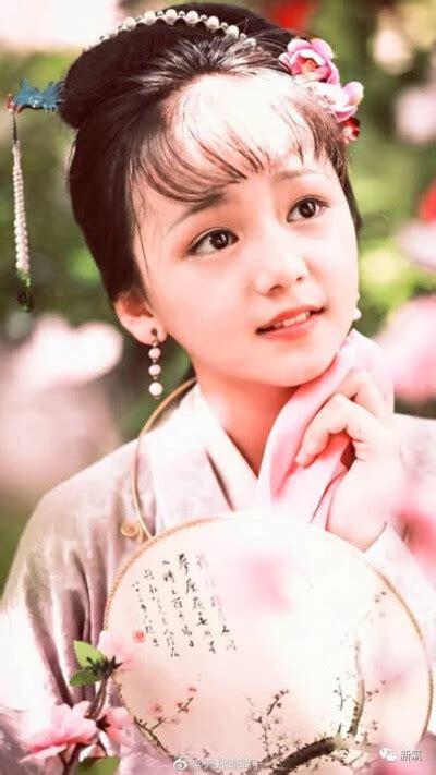 钟宝儿 堆糖，美图壁纸兴趣社区