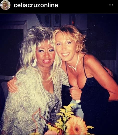 Pin By Natalie Oguara On Celia Cruz Photos Celia Cruz Celia Cruz