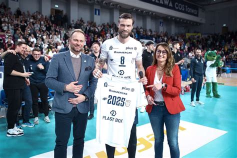 Andrzej Wrona Oficjalnie Zostaje W Warszawie Umowa Z Projektem Do 2025 Roku Flashscorepl