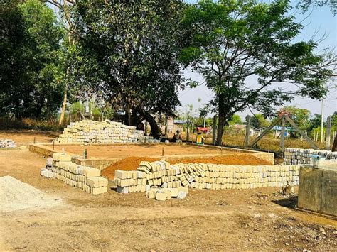 နောင်ချိုမြို့ သဖန်းကိုင်းပရဟိတဆရာတော်၏ ဦးဆောင်မှုဖြင့် အလျား ၃၀ ပေ × အနံ ၂၄ ပေအရွယ် ကျောင်းဆောင