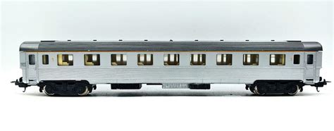 VOITURE VOYAGEURS 1CLASSE SNCF TYPE A8 MYFI DEV INOX