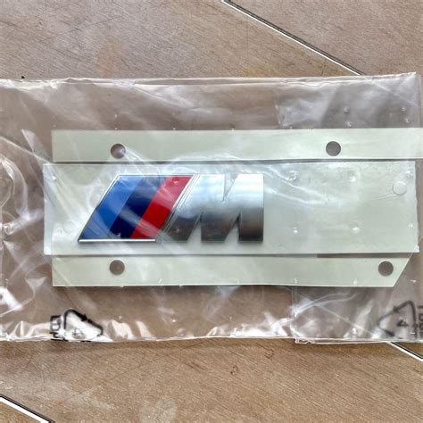 Bmw 純正mエンブレム E82 M クーペ By メルカリ