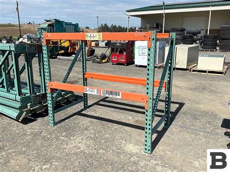 5 Single Section Pallet Racking Booker Auction Company