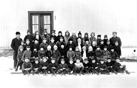 Elever Og Lærere Ved Fagerlund Skole Brumunddal Lærer Er Anders