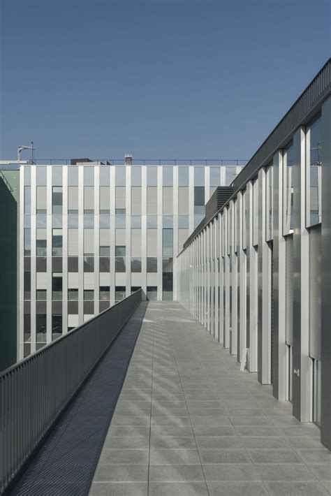Siège Du Groupe Sma Wilmotte And Associés