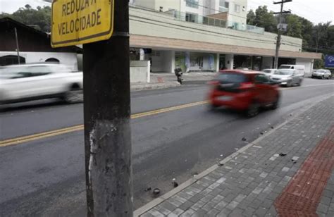 Motociclista Morre Em Acidente De Trânsito Em Blumenau Sulinfoco