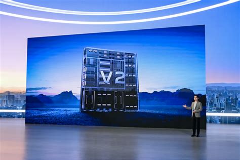 持续火爆！年度旗舰vivo X90系列海外开售通信世界网